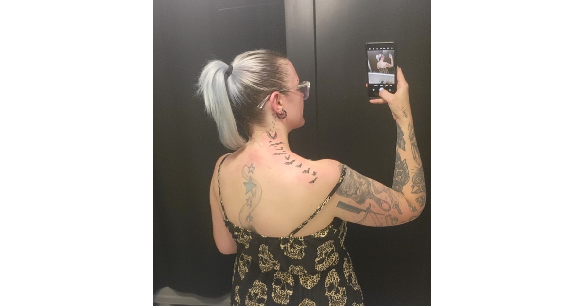 Vote for Angee | Bat World Battoo Contest