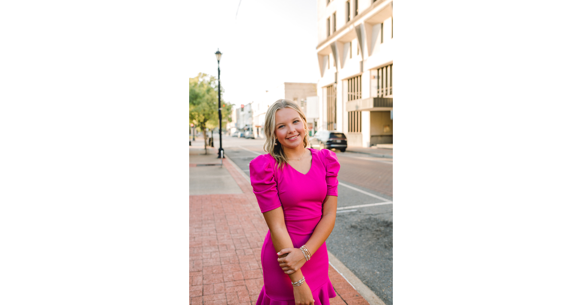 Vote for Adilyn Floyd | PHS People’s Choice Award